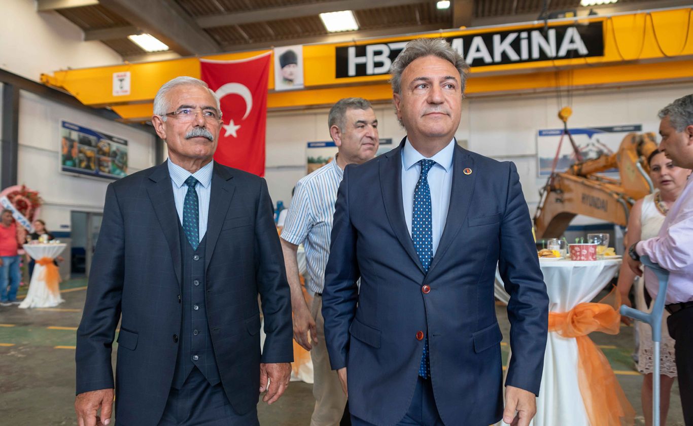 HBZ MAKİNA XCMG FORKLİFTLERİ - AĞIR İŞ MAKİNALARI - ANASAYFA